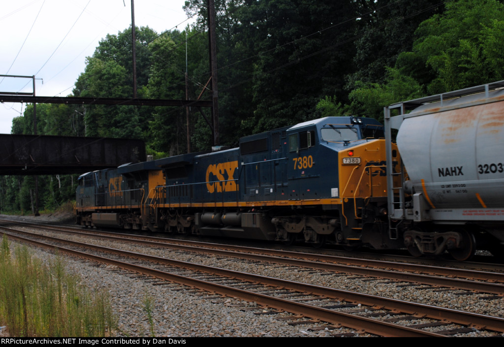 CSX 7380 with it's markers on
